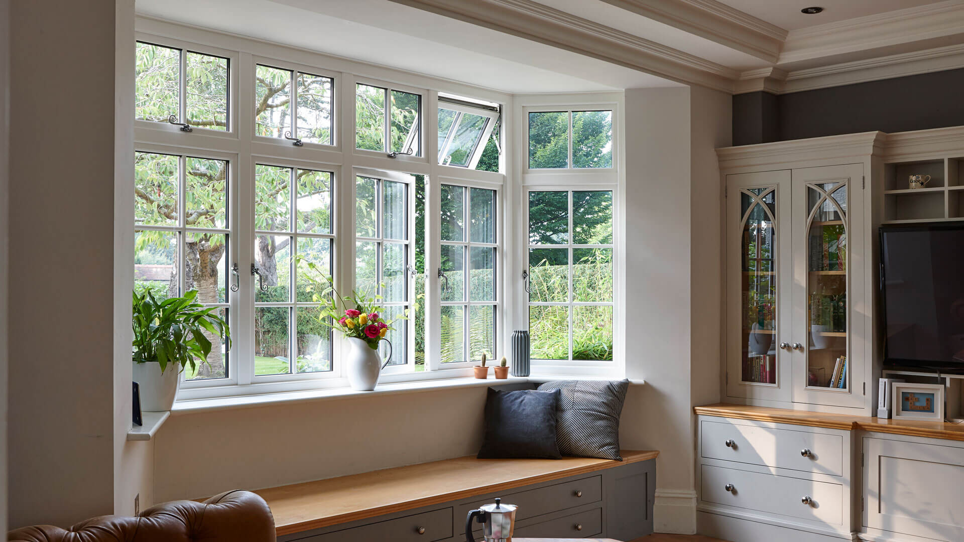 Lusso Aluminium Windows from Joedan Windows & Doors - Affordable Luxury