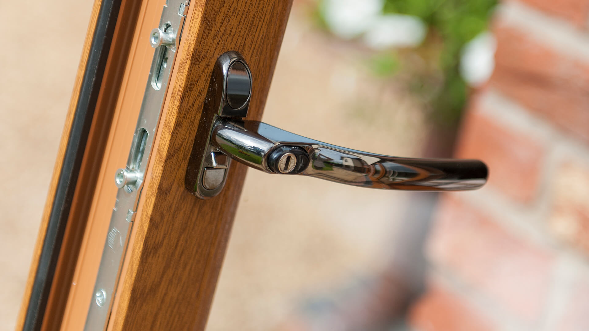 Oak UPVC Windows | Golden Oak Woodgrain Windows from Joedan Windows & Doors